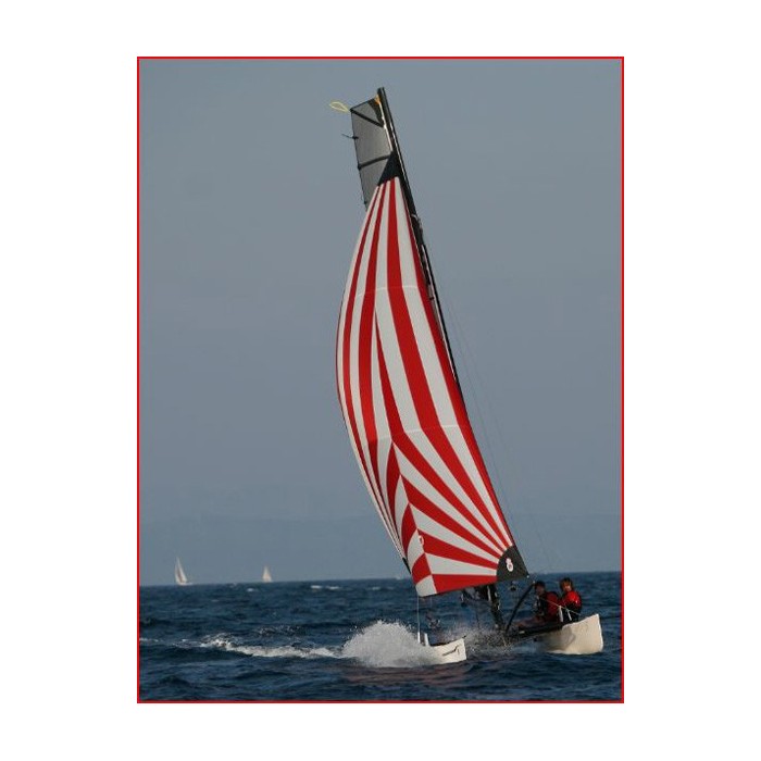 Flat 21m2 spinnaker for F18 catamarans